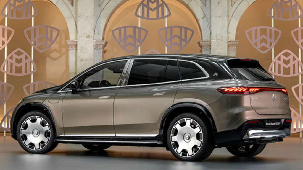 Maybach EQS भारत में 5 सितंबर को होगी लॉन्च ! मिलेगा स्पेशल डिजाइन और ...